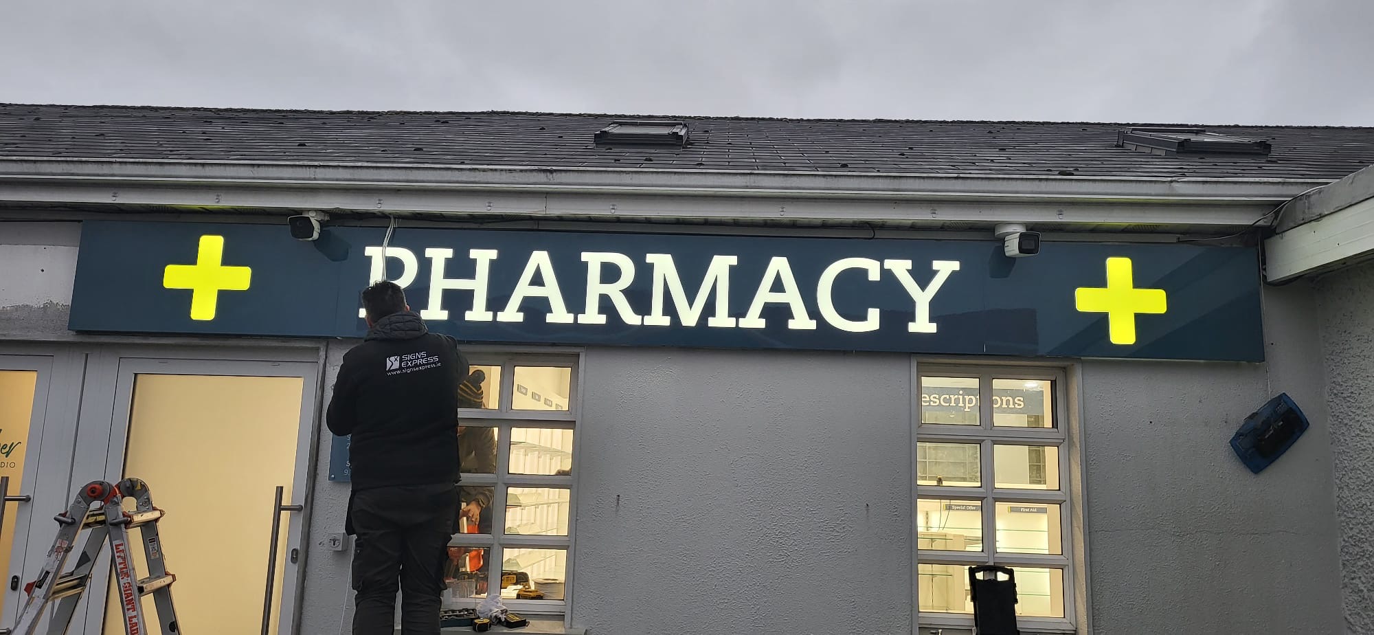 Healthcare Signage Guide | Signs Express