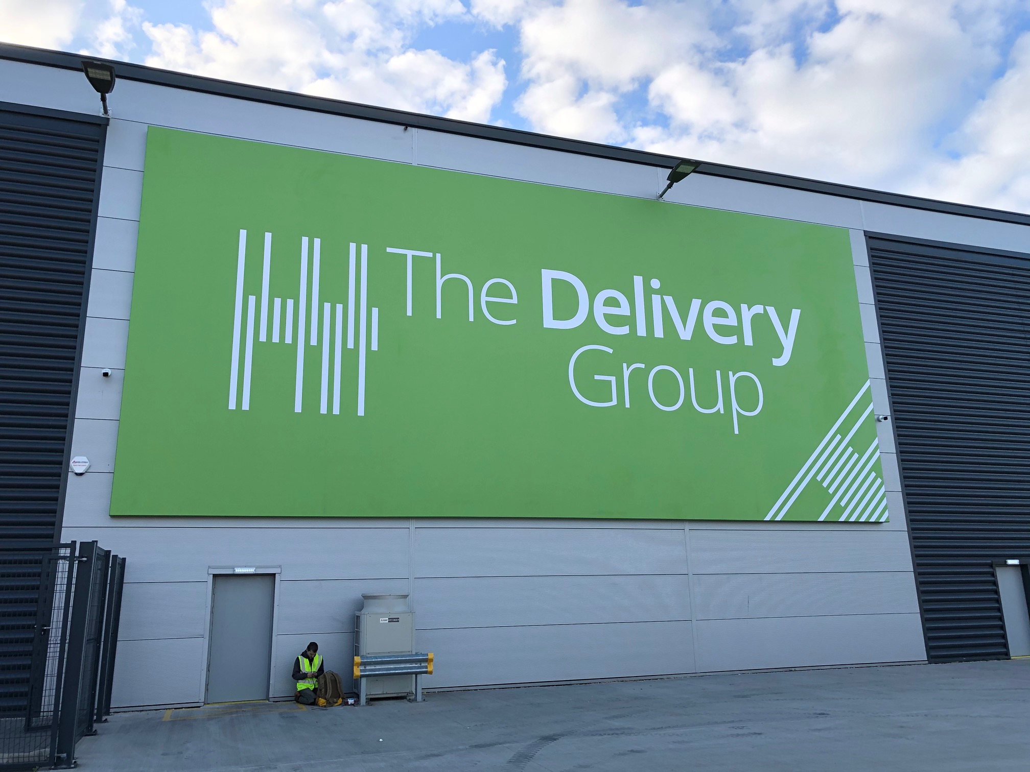 Shop Front Signs – Signs Express