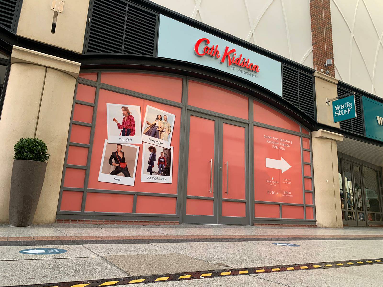 The Complete Guide to Window Graphics for Business
