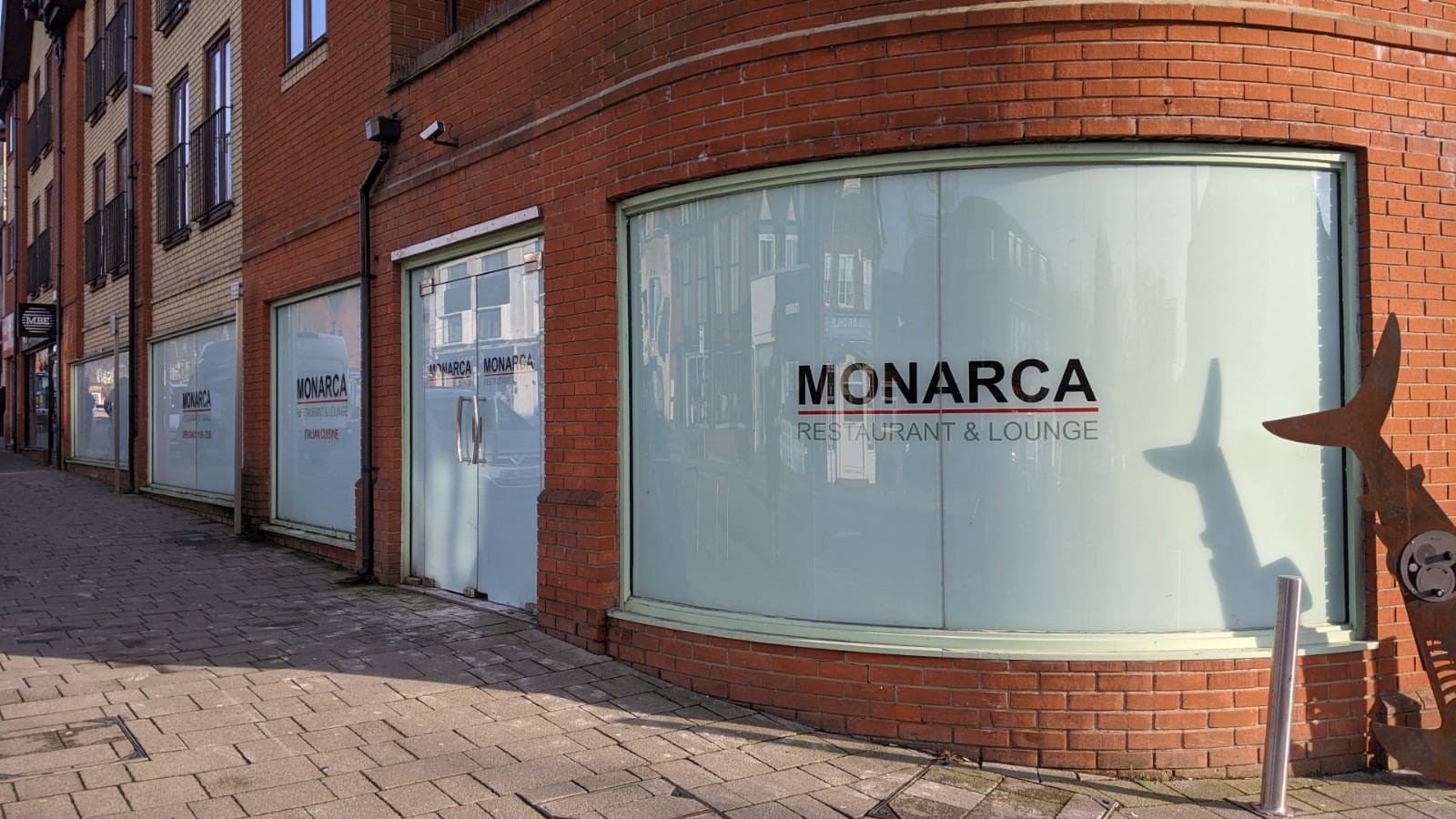 Full Colour Window Graphics & Photo Window Displays
