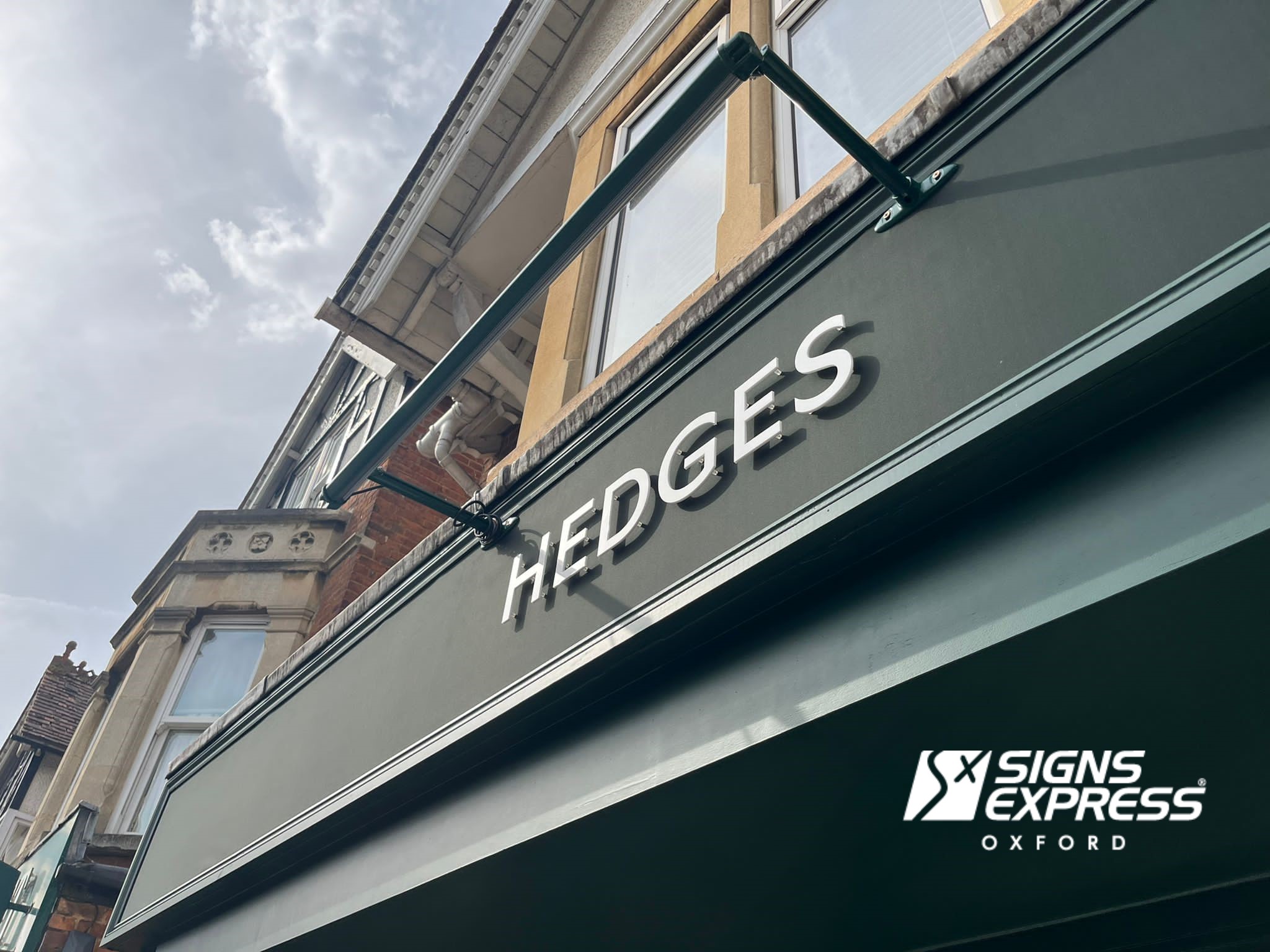 Vehicle Graphics and Sign Makers in Oxford