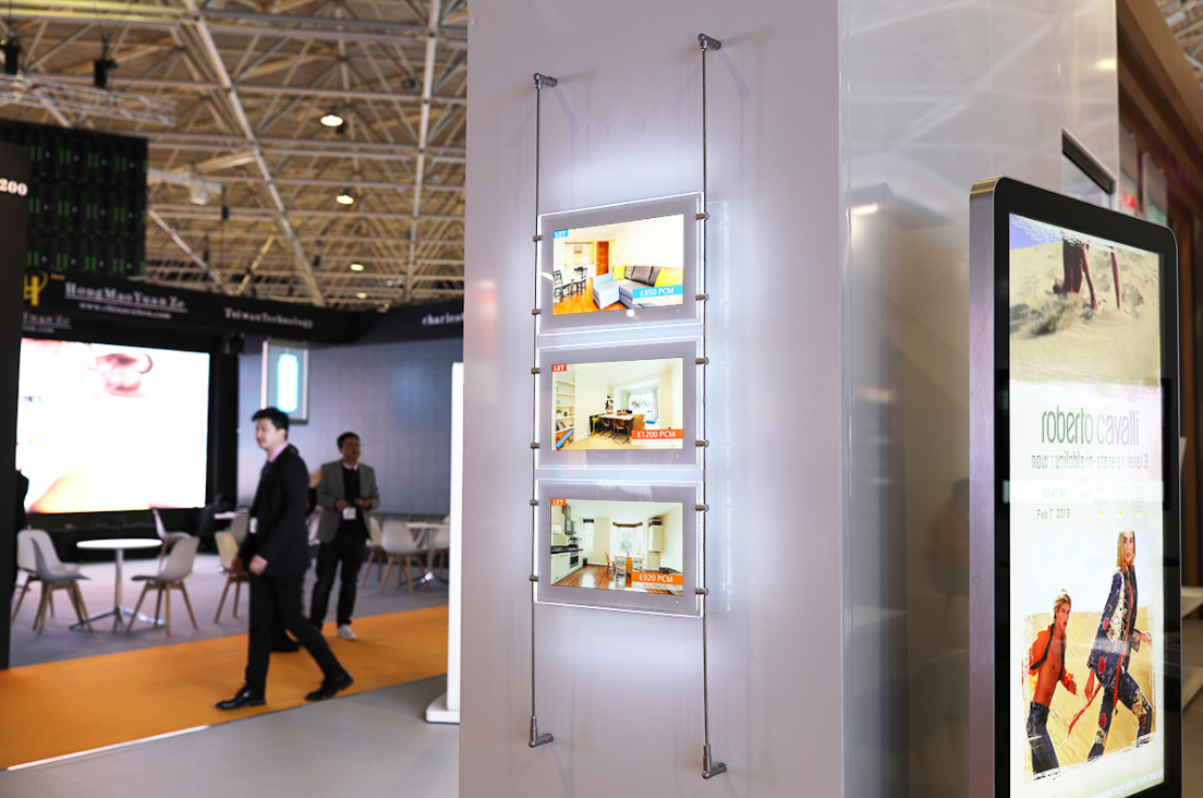 Interior Digital Display Screens – Signs Express