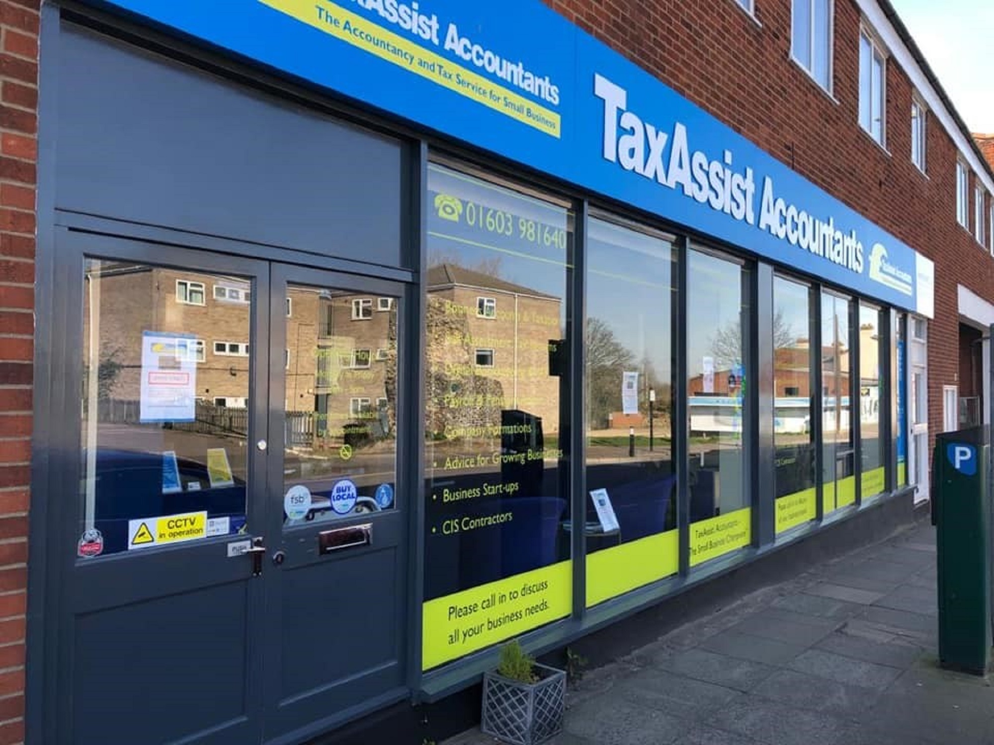 Vehicle Graphics and Sign Makers in Gateshead