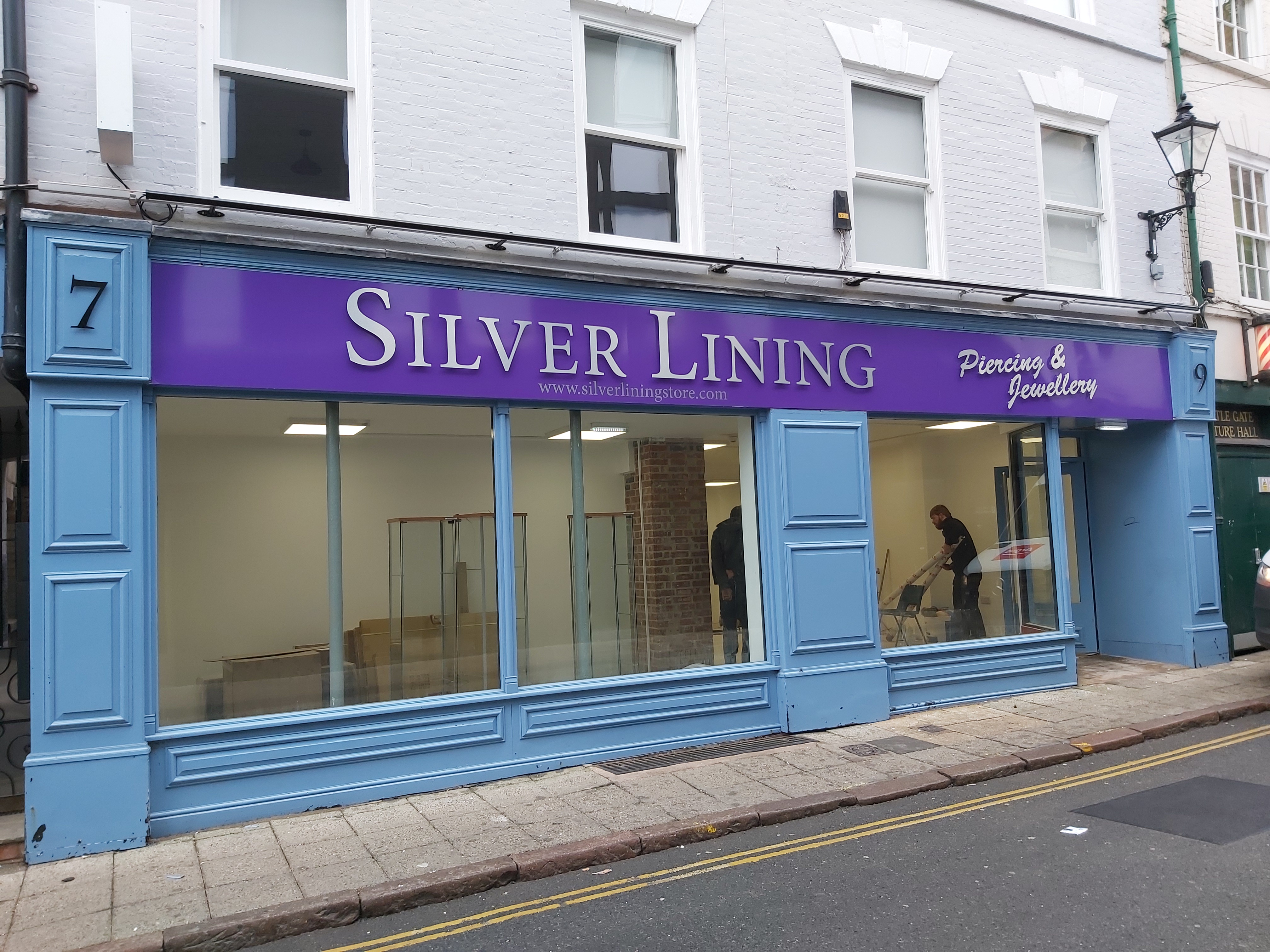 Sign and Graphics Manufacturers in Nottingham and surrounding areas